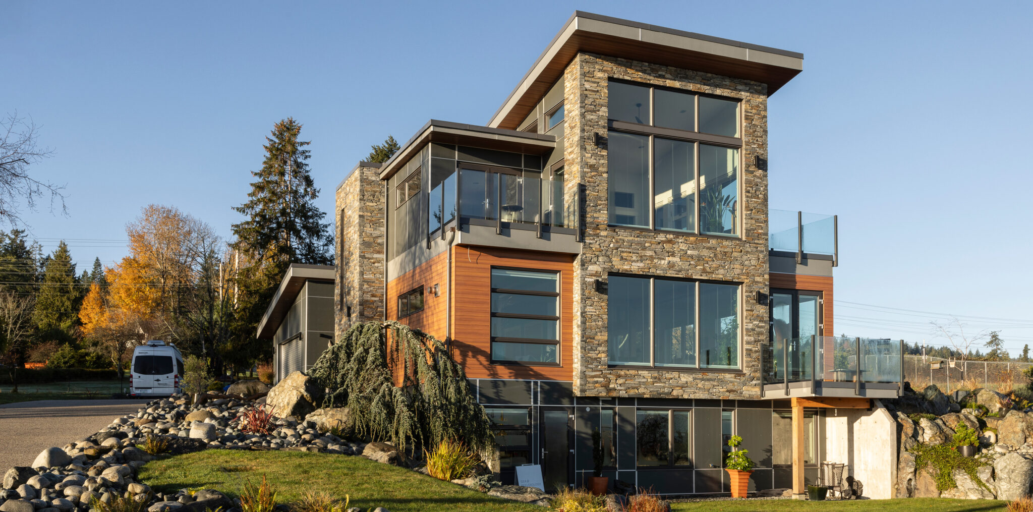 Seaside Homes - A Gorgeous Home With a Spectacular View - Seaside Magazine